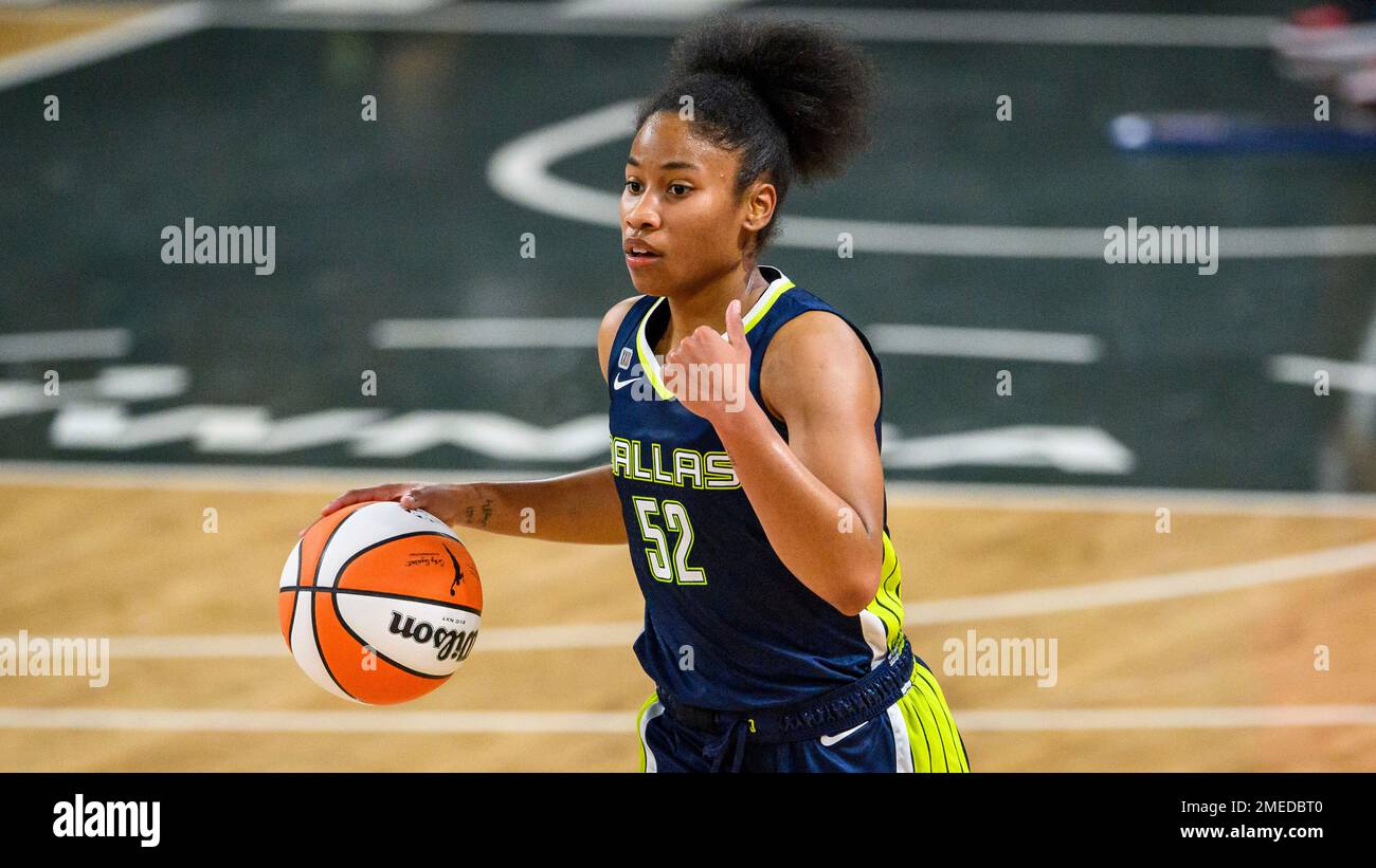 Dallas Wings guard Tyasha Harris (52) in action during a WNBA ...