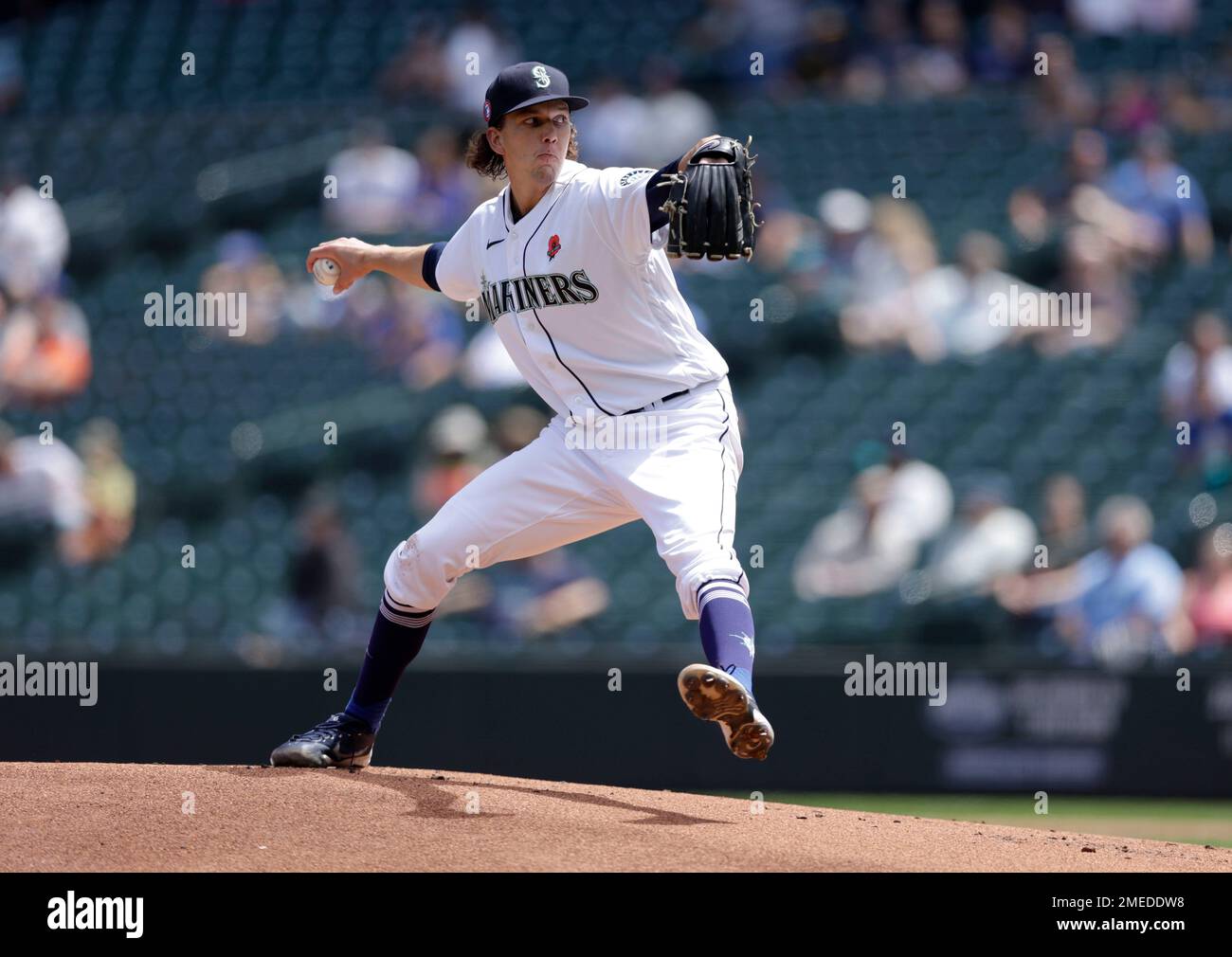 Seattle Mariners starting pitcher Logan Gilbert works against the ...