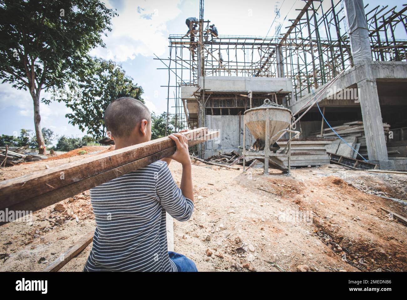 Poor children are forced to work construction, Violence children and ...