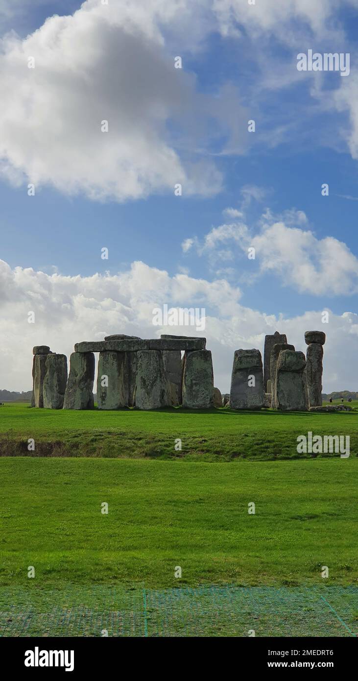 the Stonehenge historical landmark in england Stock Photo - Alamy