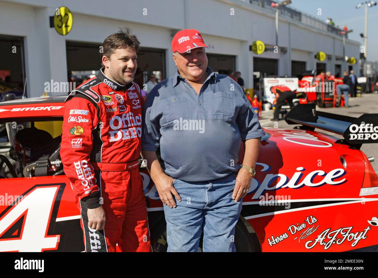 FILE - NASCAR driver Tony Stewart, left, and retired race driver, A.J ...