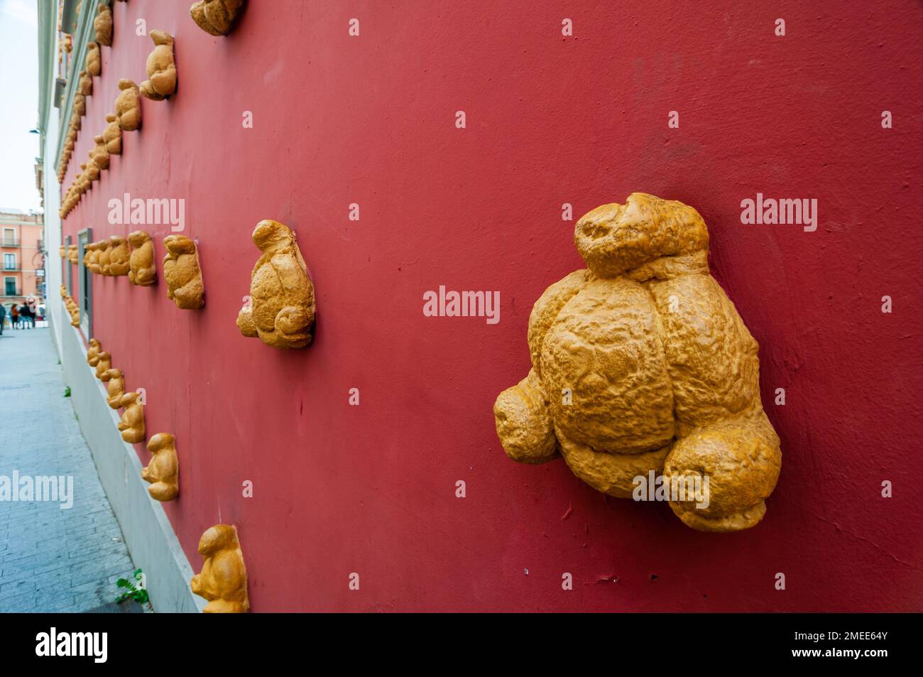 close-up view, Salvador Dali loaf of bread on the wall, Dalí Theatre ...