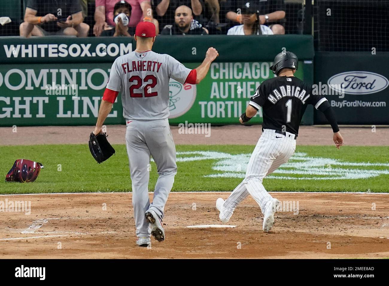 Chicago White Sox's Nick Madrigal (1) scores on a wild pitch from St ...