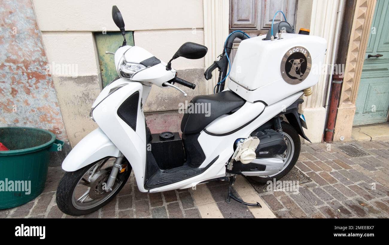 Motocrotte hi-res stock photography and images - Alamy