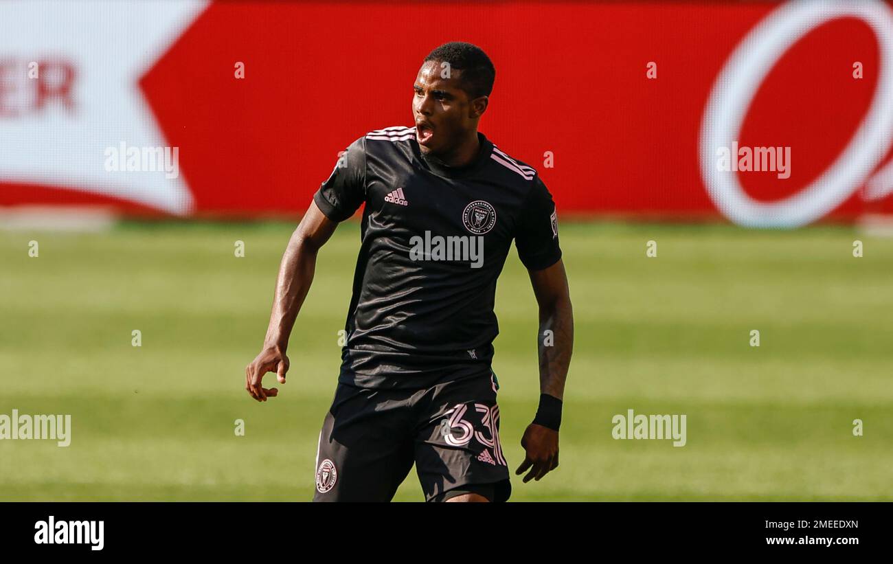 Inter Miami defender Joevin Jones (33) in action against the Chicago ...