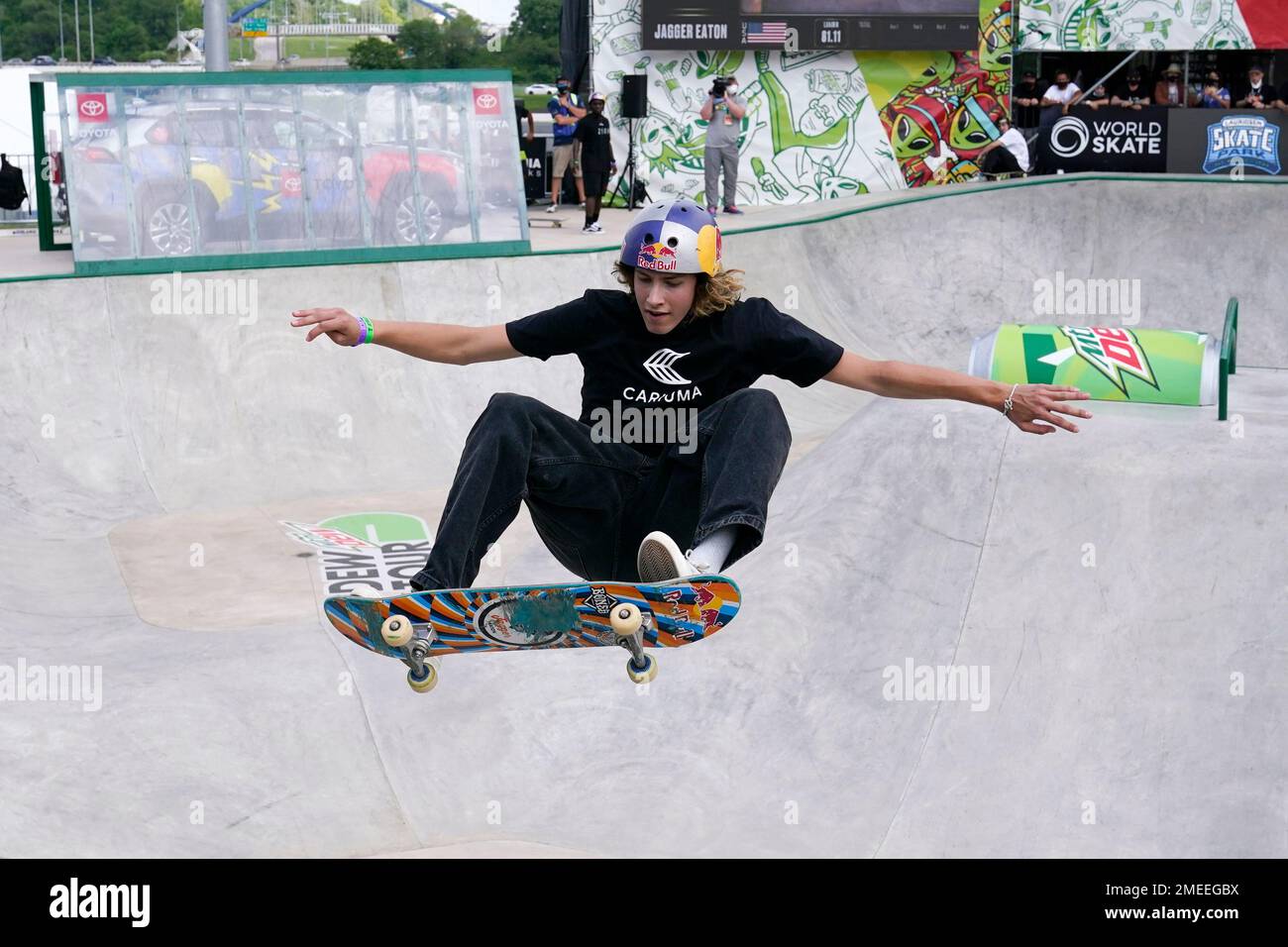 Jagger Eaton, of the United States, competes in the men's Park Final ...