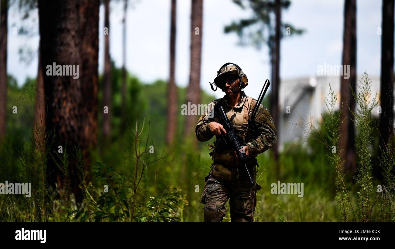 Tactical evasion hi-res stock photography and images - Alamy