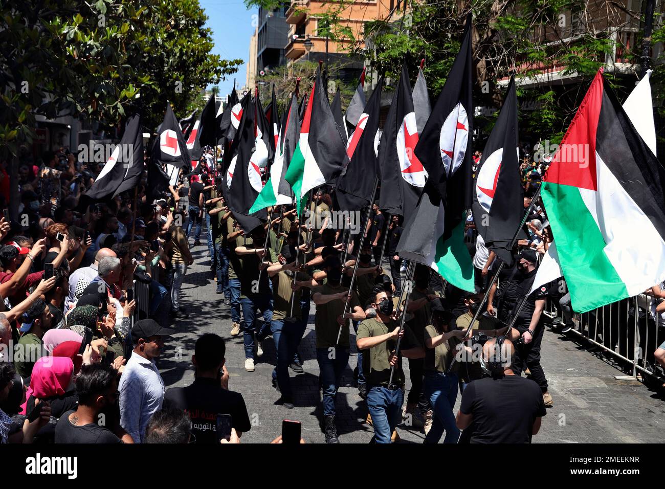 Members of a pro-Syrian Lebanese group, the Syrian Social Nationalist ...