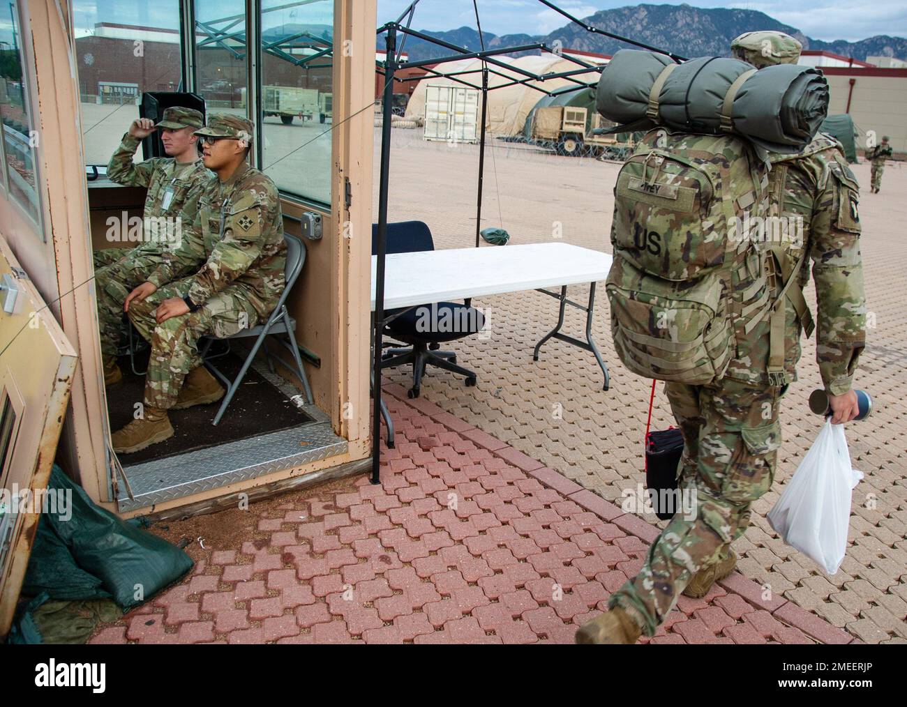 Pvt. Devin Holden, left, a mortarman assigned to 4th Battalion, 9th ...