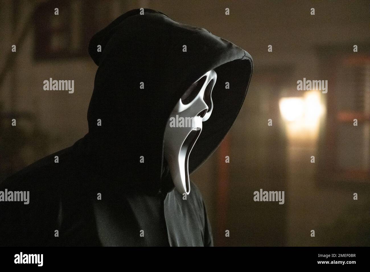 Scream courteney cox hi-res stock photography and images - Alamy