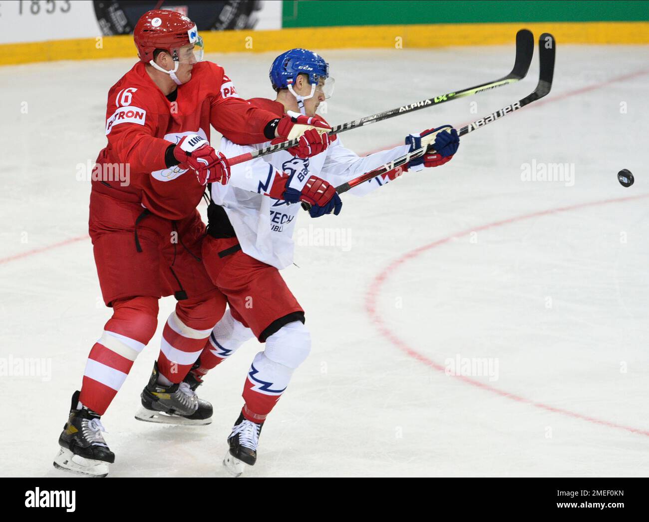 DUGGAN Sam of Russia, battle for the puck during the Ice Hockey World ...