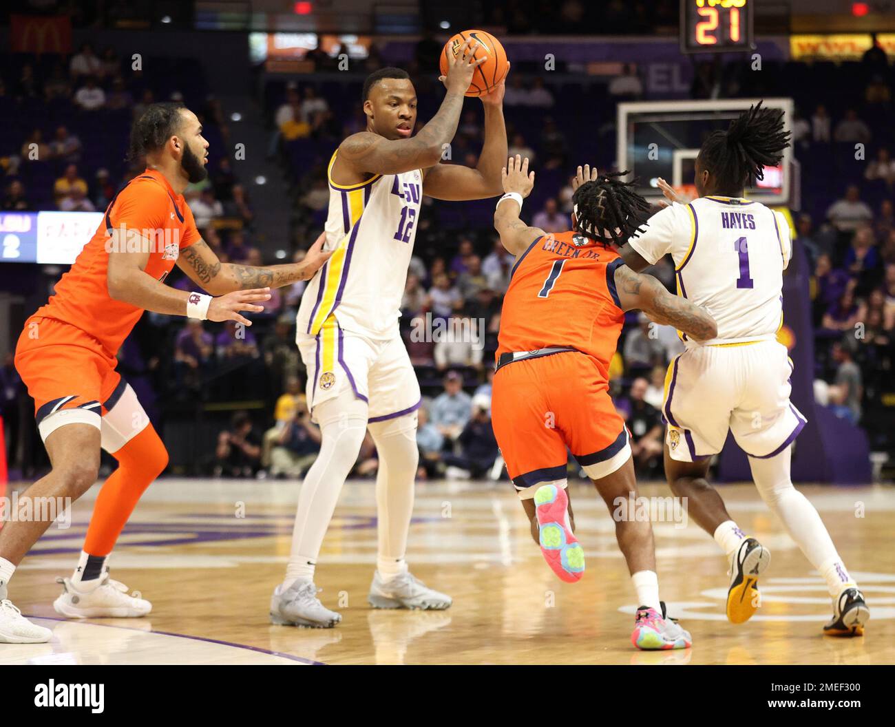 Swipe forward hi-res stock photography and images - Alamy