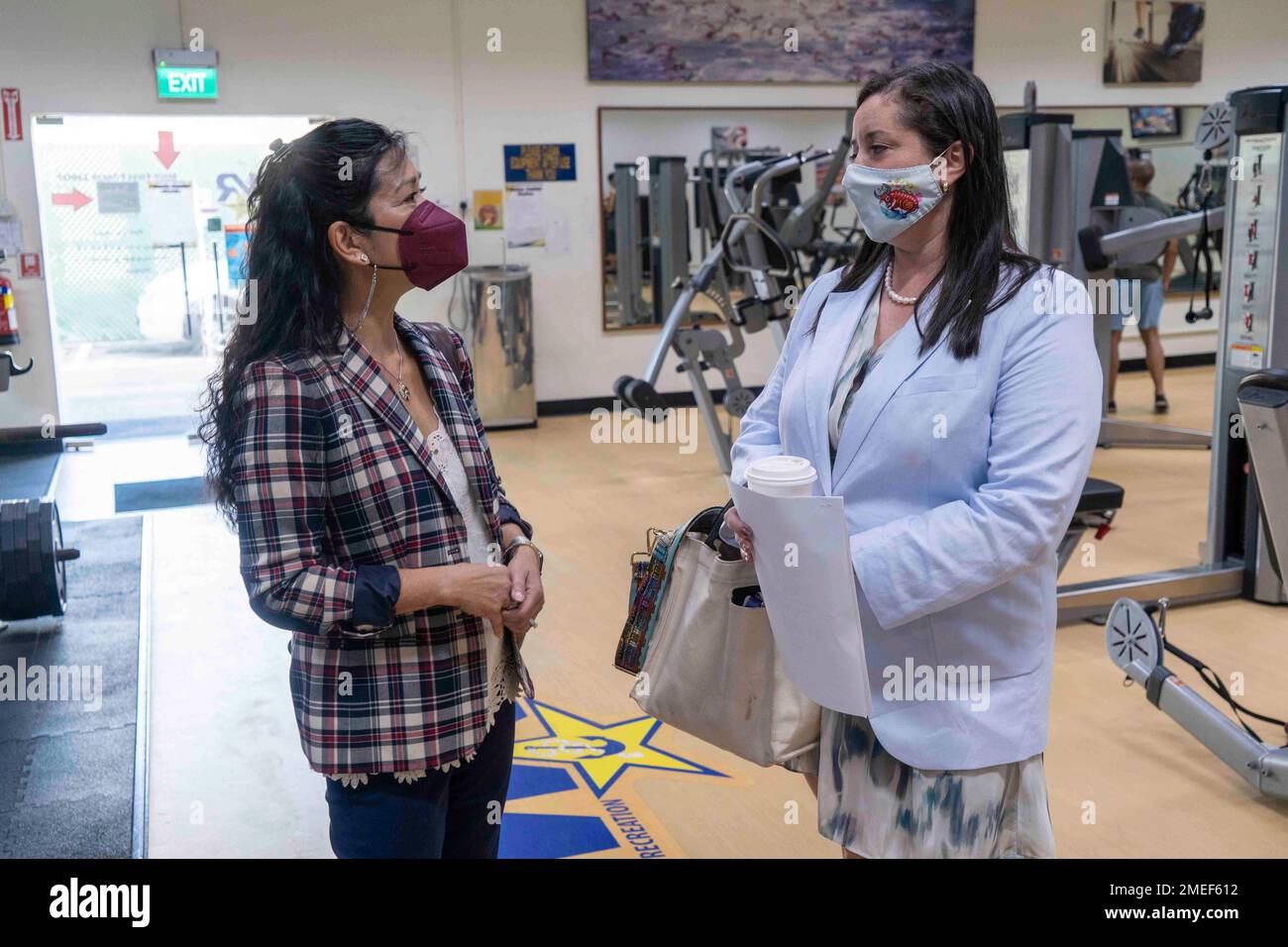 220816-N-JC800-0056 SINGAPORE (Aug. 15, 2022) – (From Left) Junifer ...