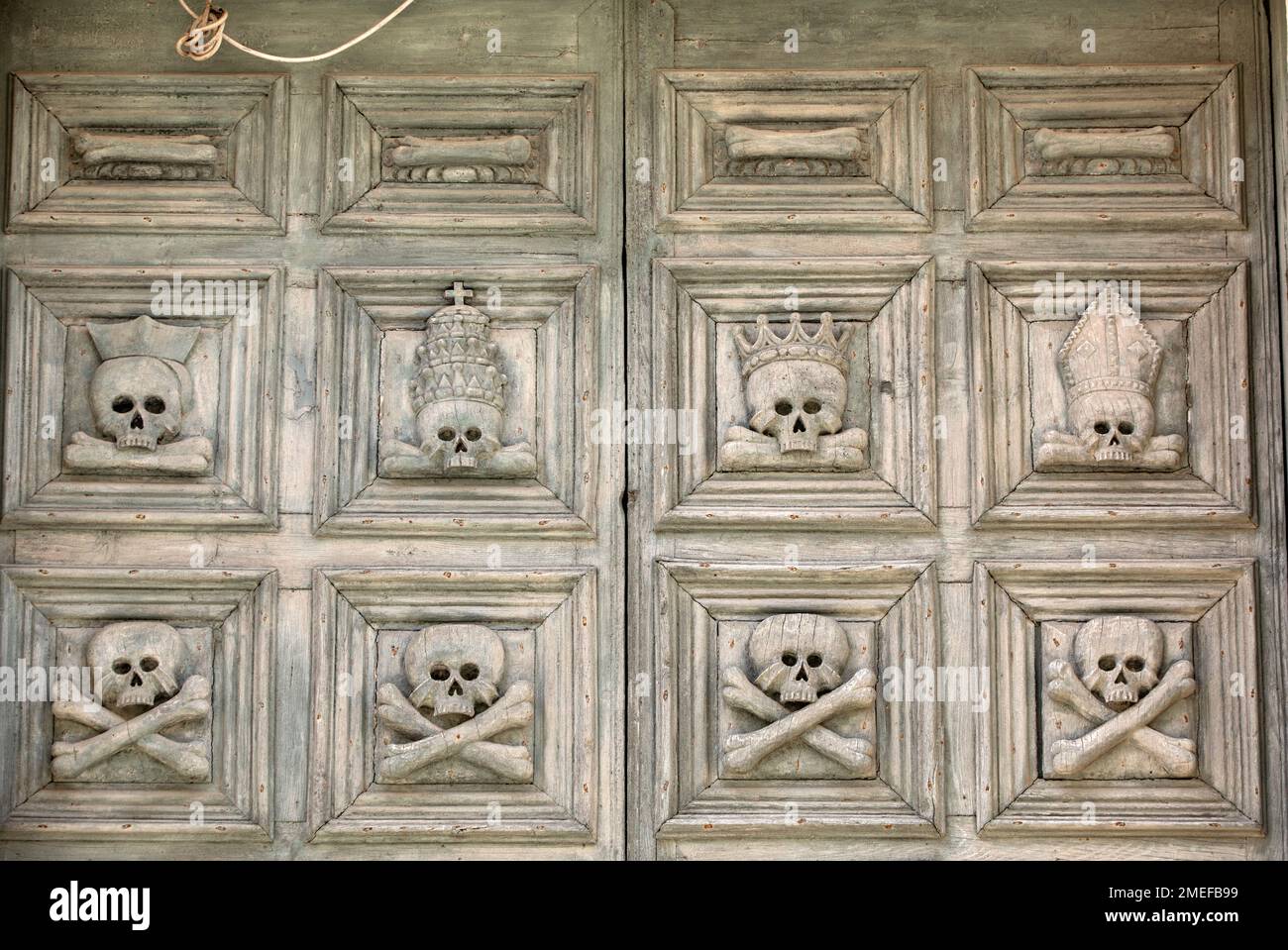 Skull decoration in Church of Purgatory (Chiesa del Purgatorio) in ...