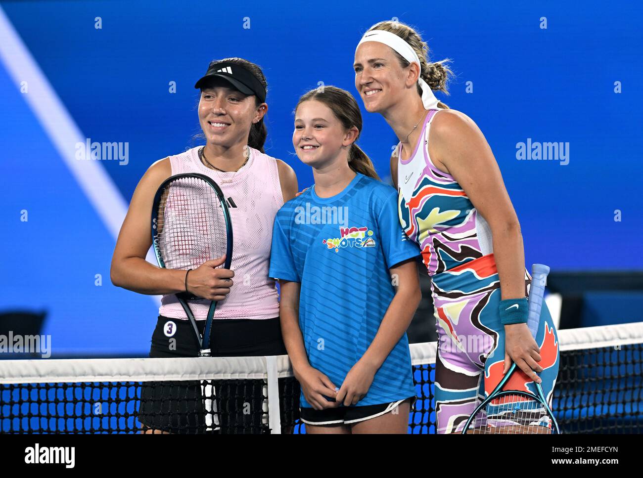 Jessica Pegula of USA (left) and Victoria Azarenka of Belarus pose for ...