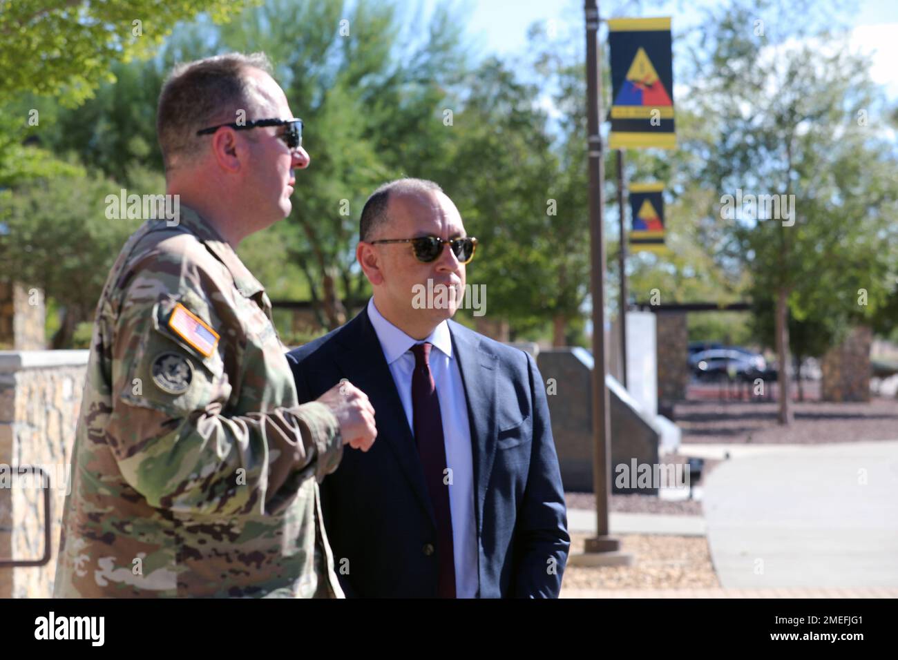 The 1st Armored Division commanding general, Maj. Gen. James P ...