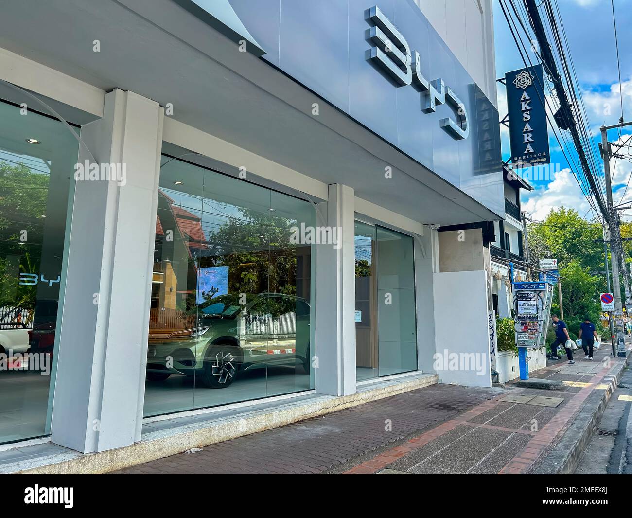 Byd showroom hi-res stock photography and images - Alamy