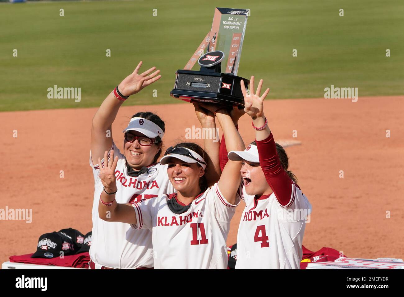 Shannon saile hi-res stock photography and images - Alamy