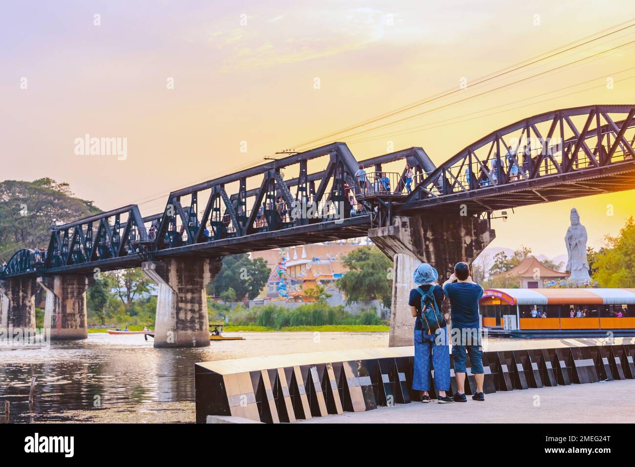 KANCHANABURI,THAILAND-FEBRUARY 9,2019 : Unidentified tourists came to ...