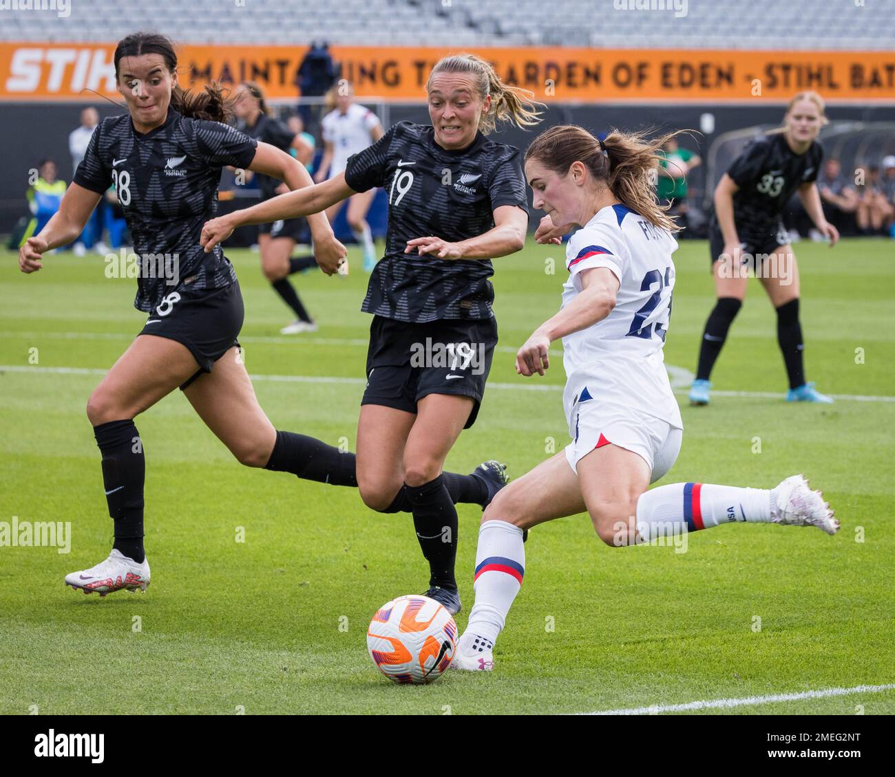 Auckland, New Zealand, January 21st 2023: Emily Fox (23 USA) on attack ...
