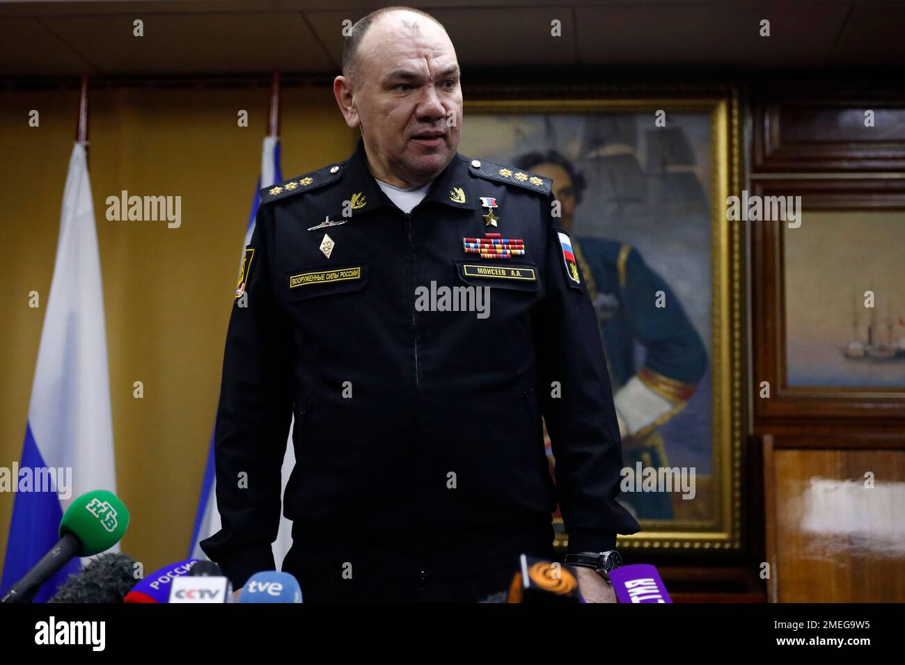 Adm. Alexander Moiseyev, the commander of Russia's Northern Fleet ...