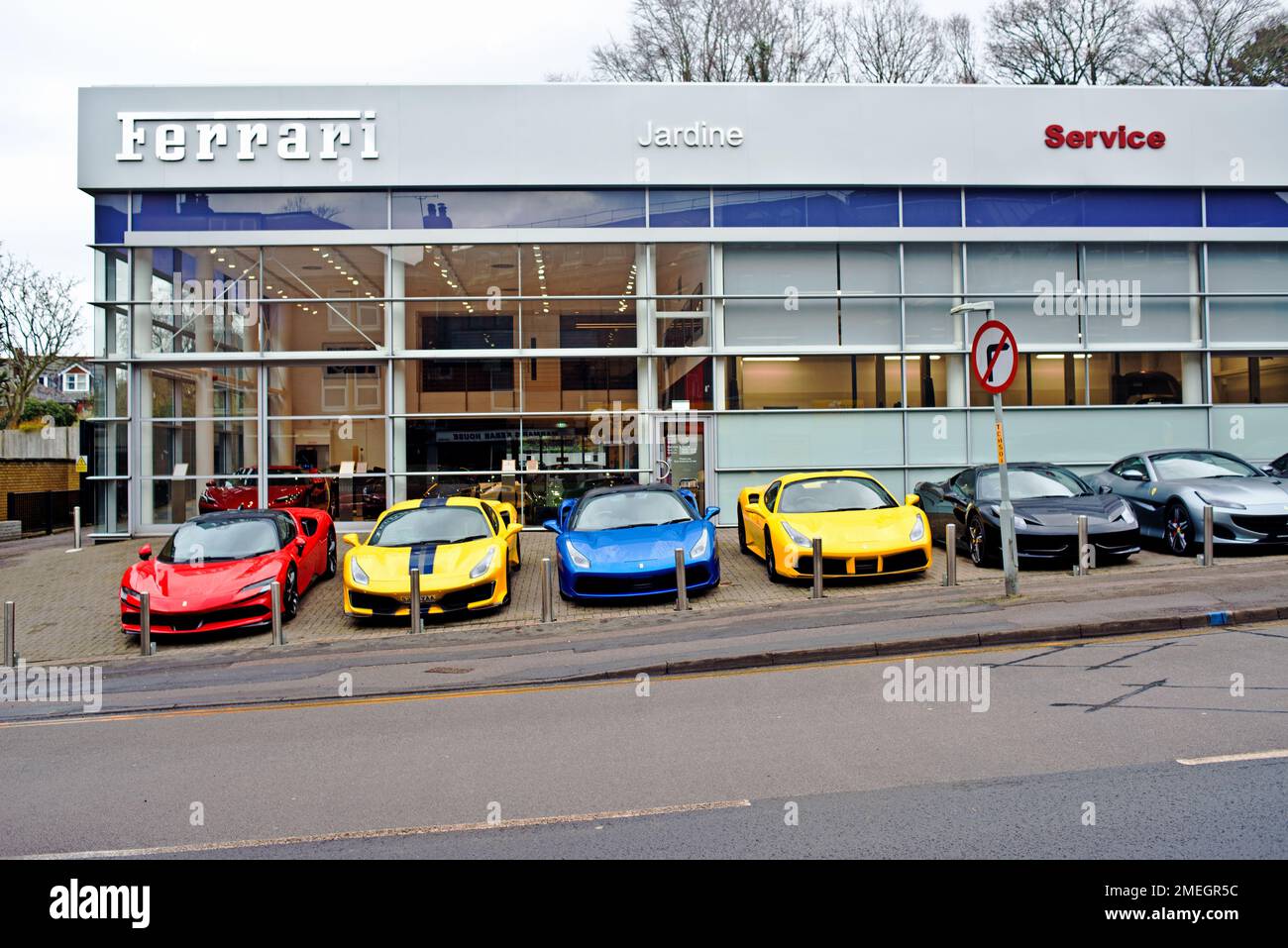 Supercars ferrari hi-res stock photography and images - Alamy