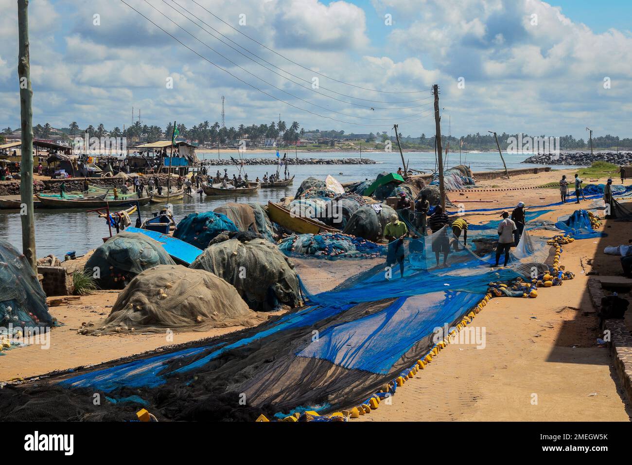 Atlantic Ocean View in the Elmina port with Boats and small Ships in ...