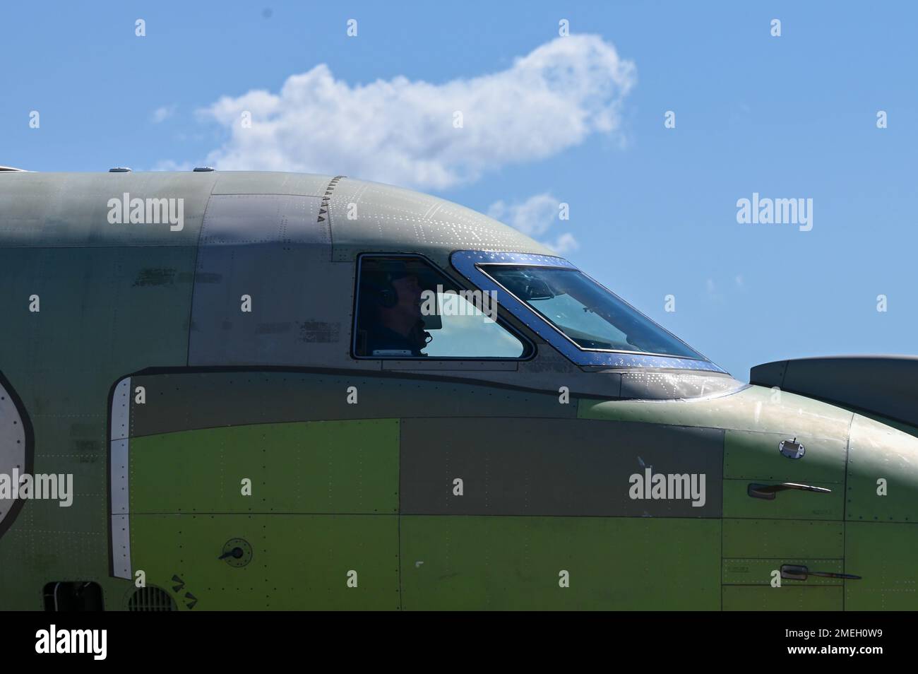 An EC-37B Compass Call arrives at Davis-Monthan Air Force Base, Arizona ...