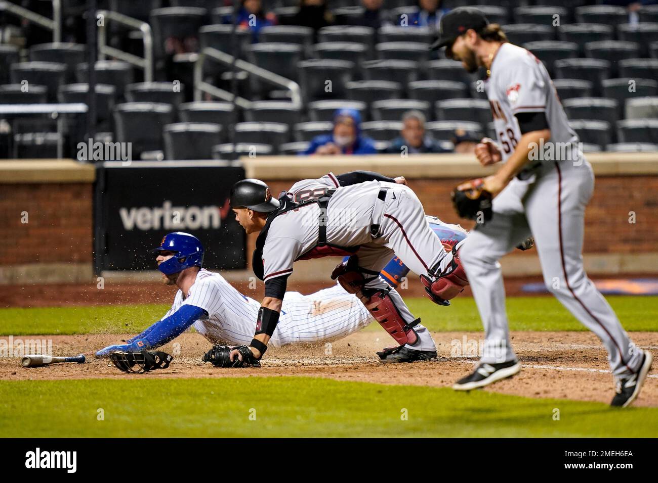 New York Mets' Pete Alonso scores the game-winning run against Arizona ...