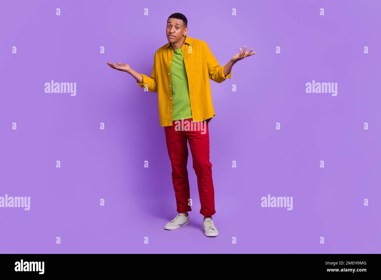 Full size photo of doubtful clueless person shrug shoulders isolated on ...