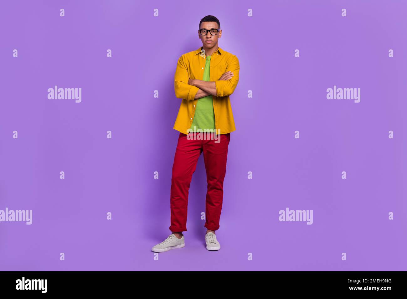 Full size portrait of focused concentrated person folded arms posing ...