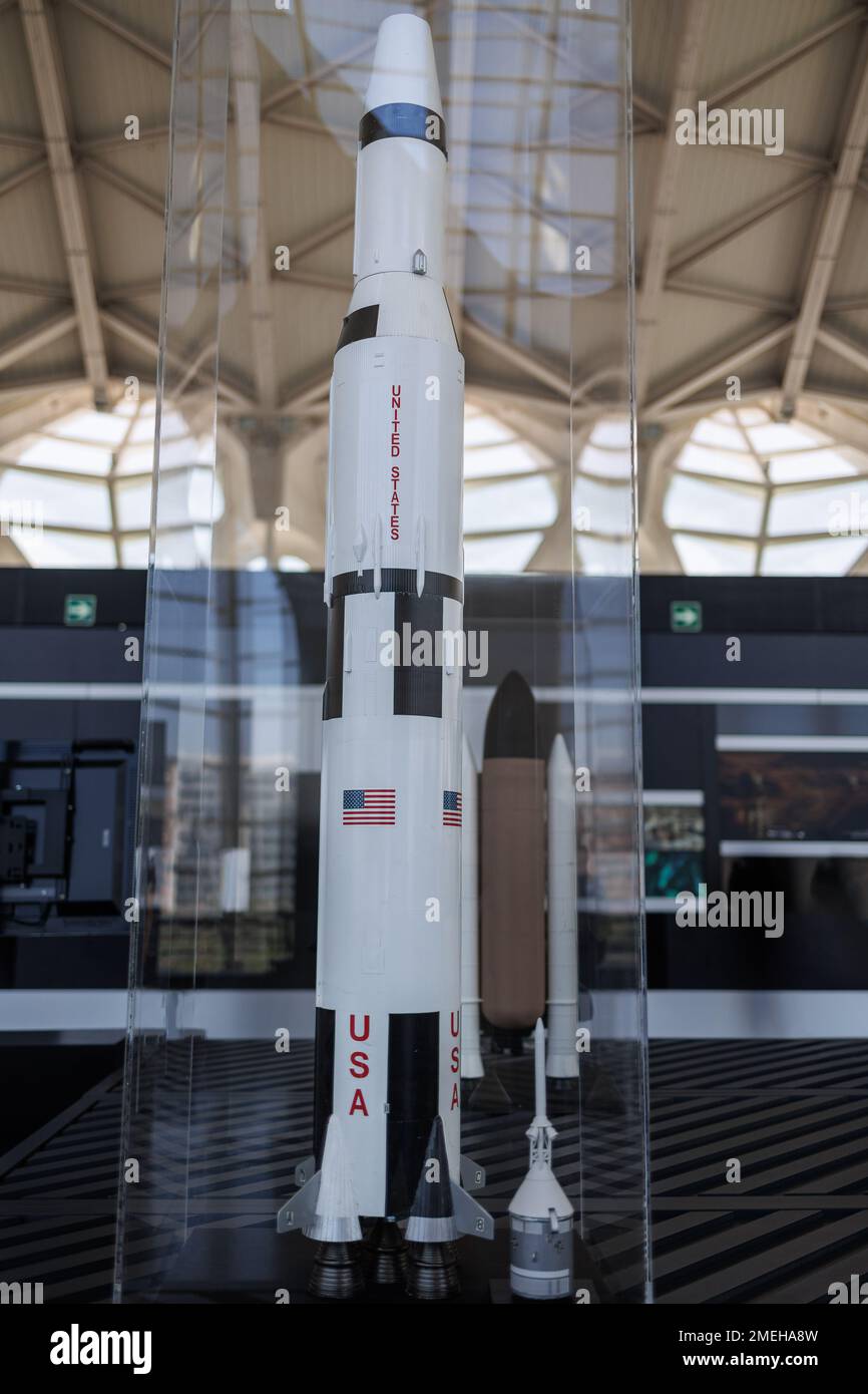 Scaled down model hi-res stock photography and images - Alamy