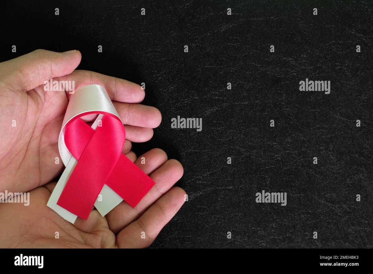 Oral cancer awareness ribbon hi-res stock photography and images - Alamy Oral cancer awareness ribbon hi-res stock photography and images - Alamy