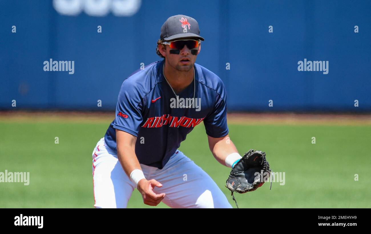 Richmond's Dominic Toso prepares for a grounder during an NCAA baseball ...