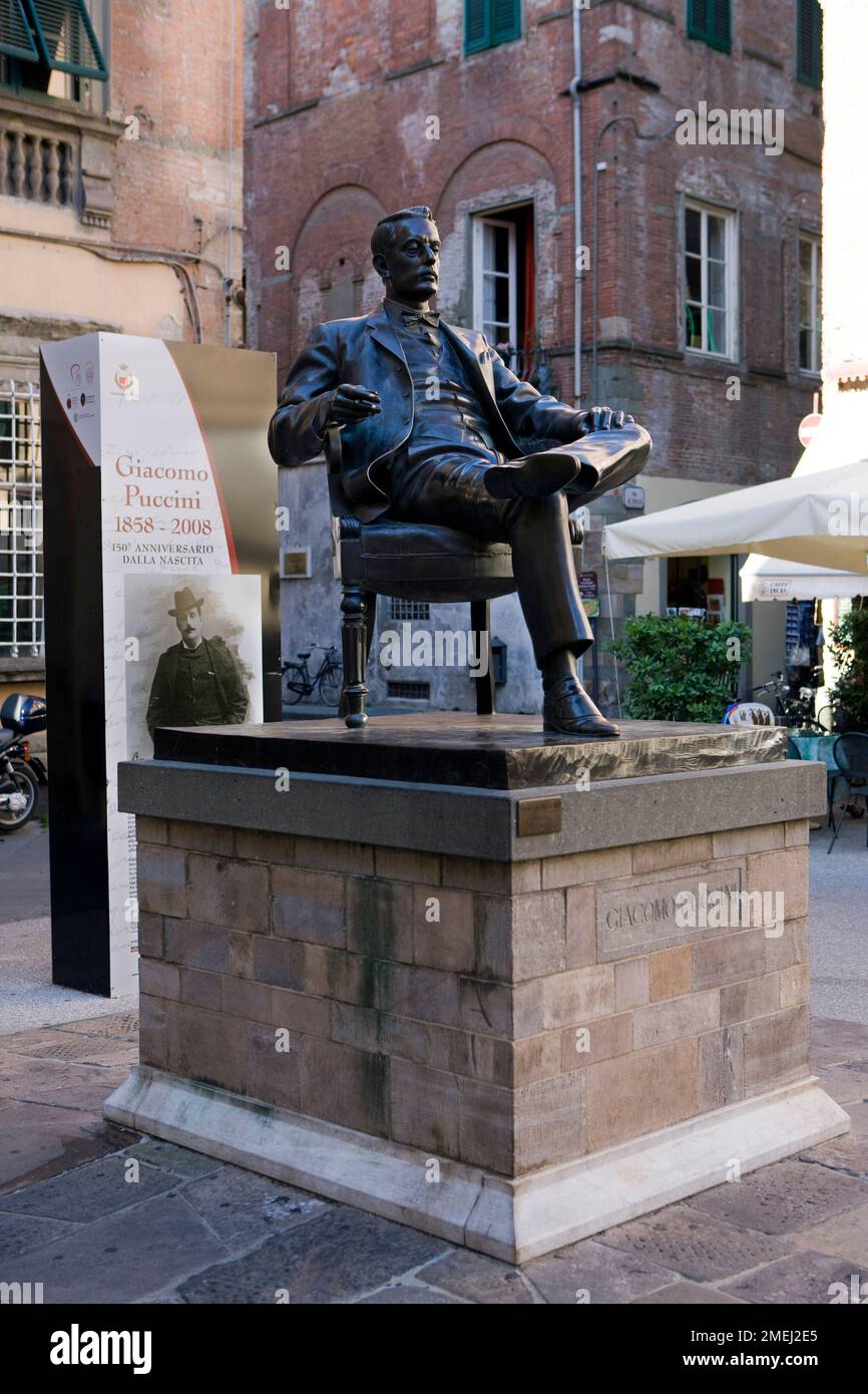 Statue in the city of Lucca the city's son Giacomo Puccini Stock Photo ...