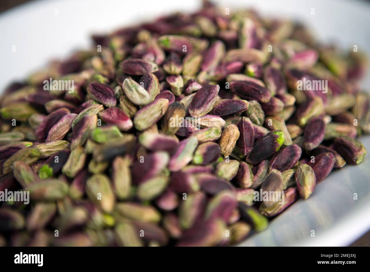 Pistachio bronte sicily hi-res stock photography and images - Alamy