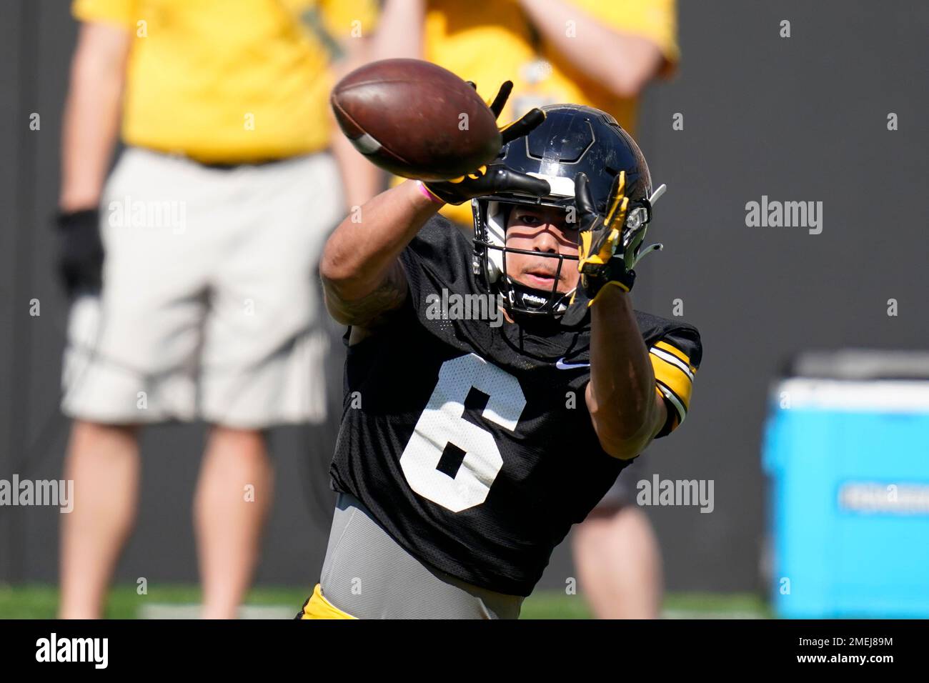 Iowa wide receiver Keagan Johnson (6) catches a pass during an NCAA ...