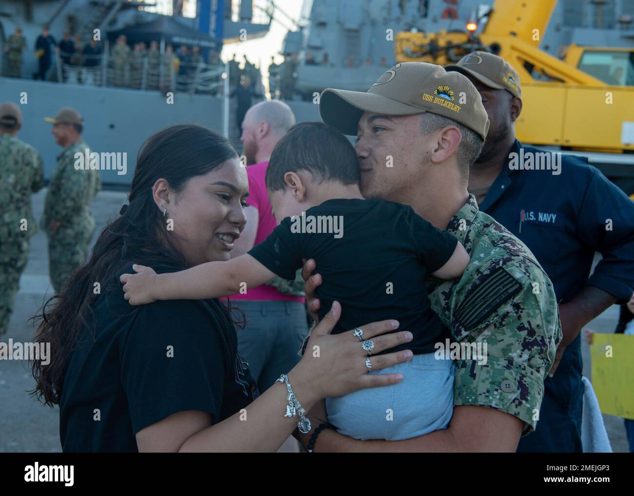NAVAL STATION ROTA, Spain (Aug. 17, 2022) Sailors reunite with their ...