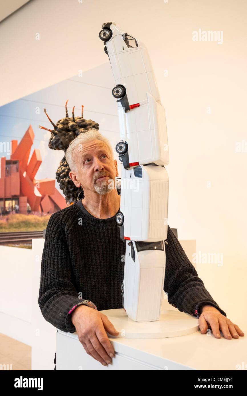 London, UK. 25 January 2023. David Mach RA poses with one of his ...