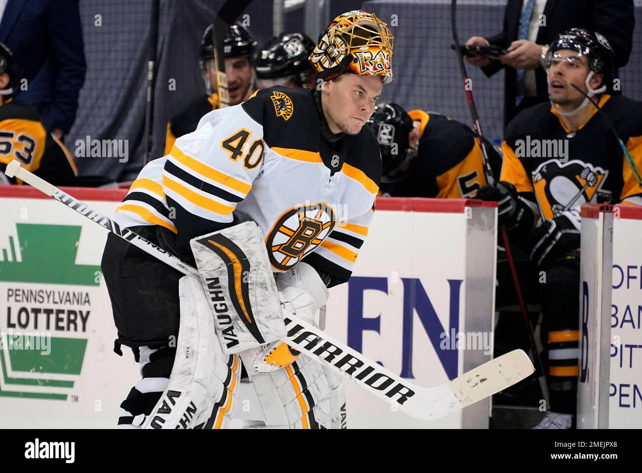 Boston Bruins goaltender Tuukka Rask (40) takes a time-out during an ...