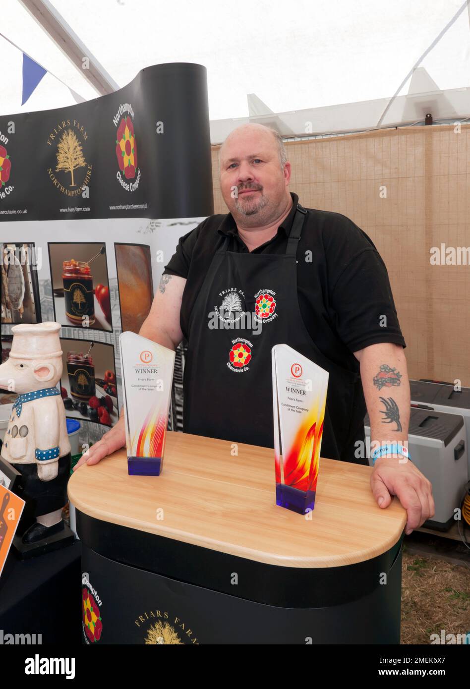 Steve Reid, from the multi-award winning, Friars Farm. on his stall ...