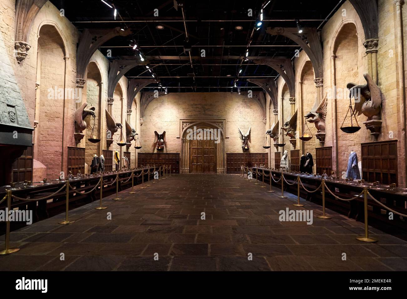 Hogwarts great hall hi-res stock photography and images - Alamy