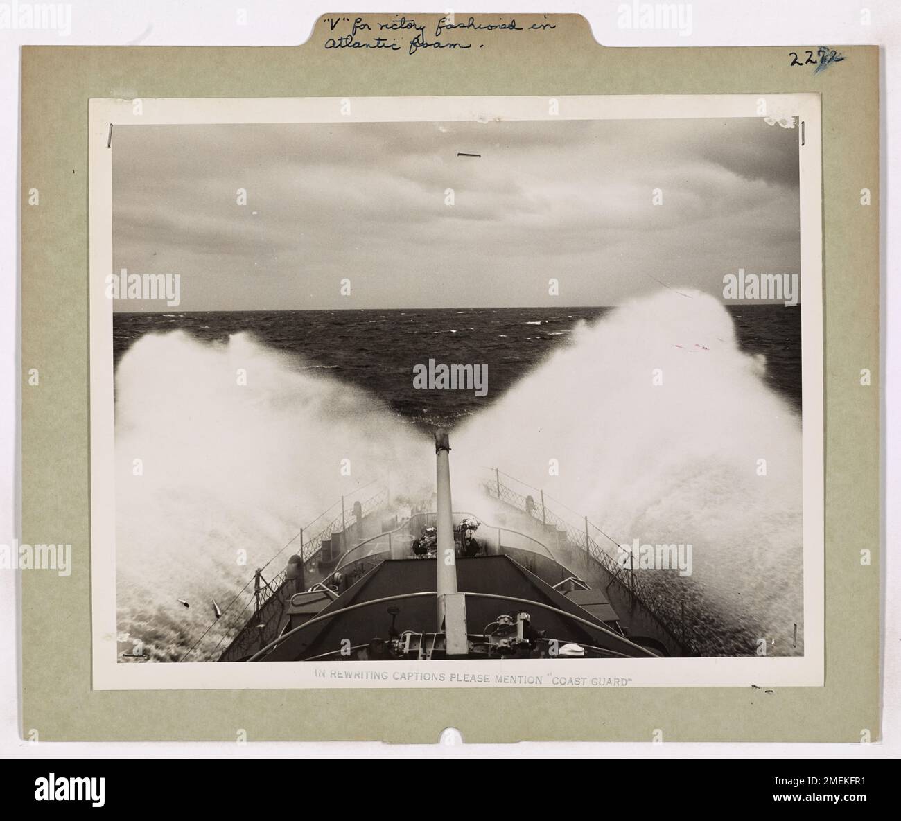 Bow wave effect hi-res stock photography and images - Alamy