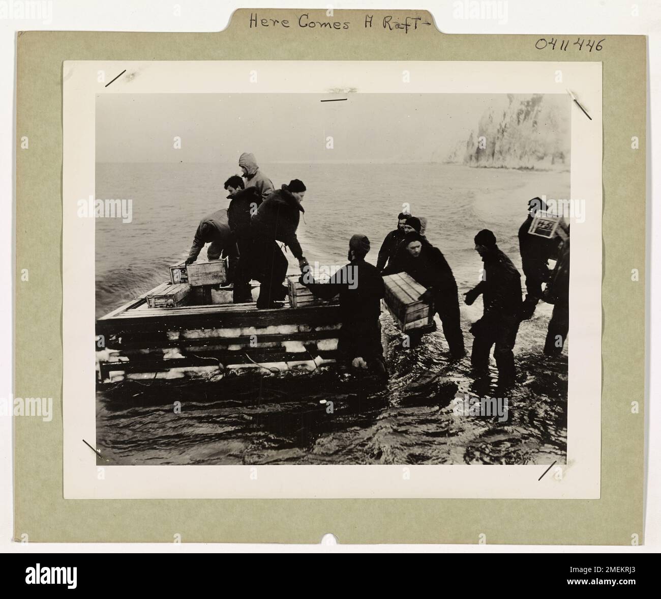 Military bases in arctic hi-res stock photography and images - Alamy