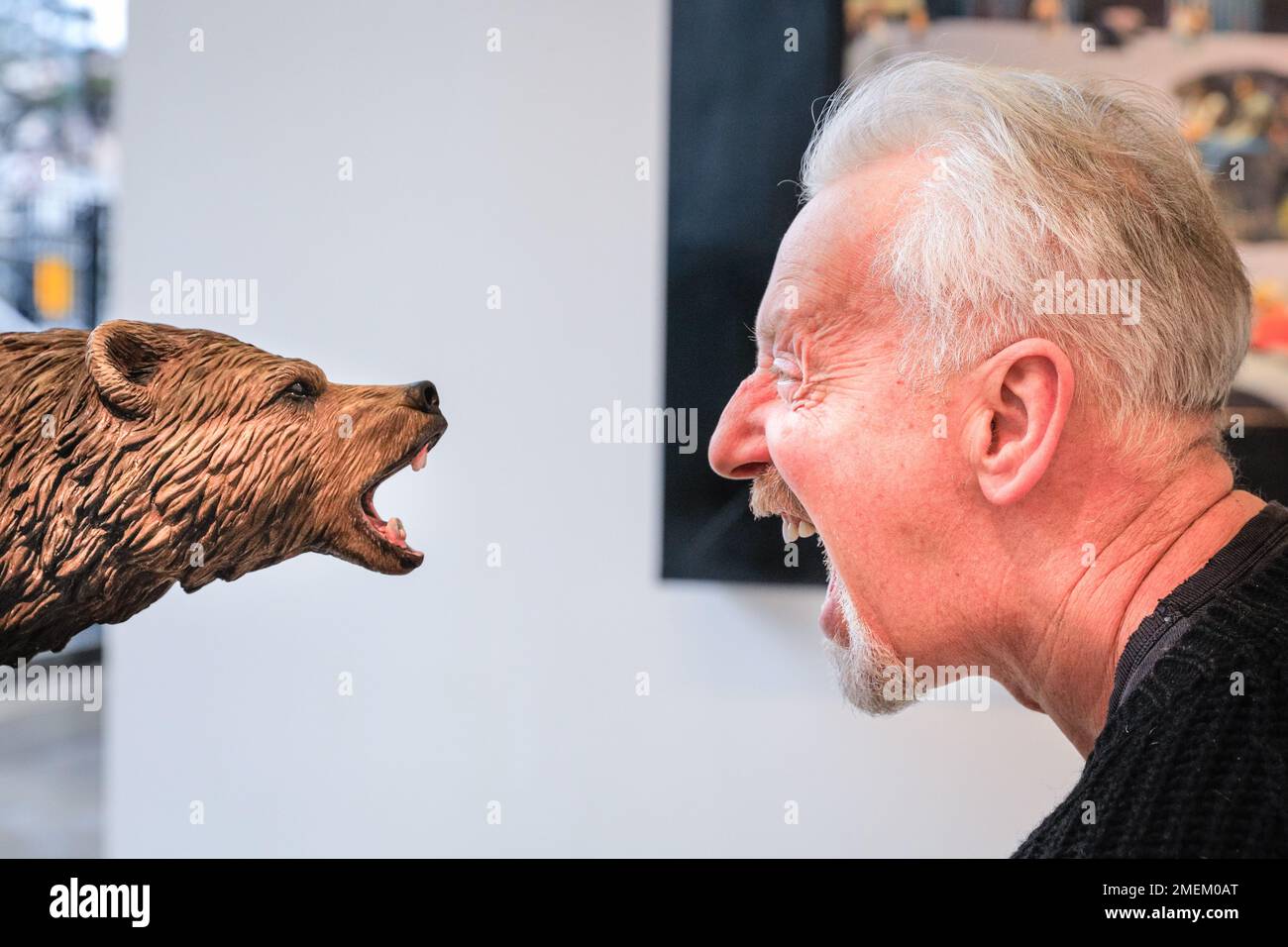 London, UK. 24th Jan, 2023. Artist David Mach with a bear that is part ...