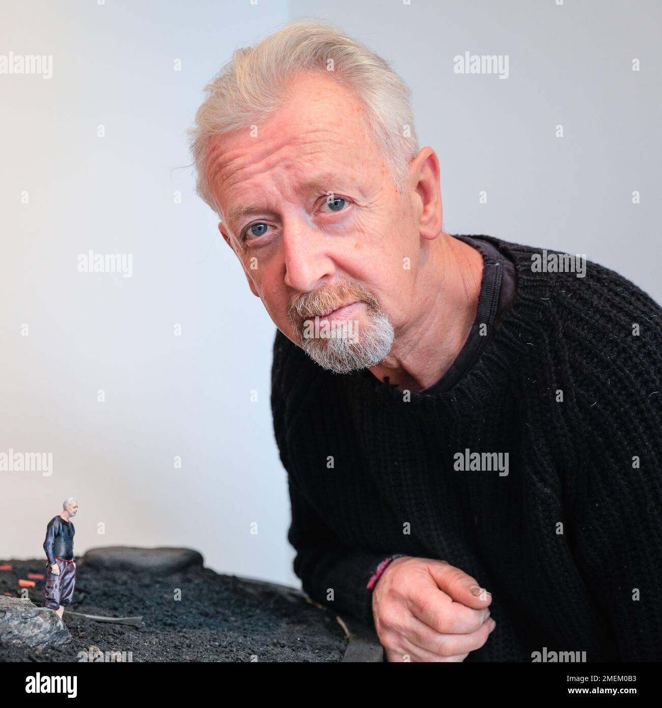London, UK. 24th Jan, 2023. David Mach with a small figure of himself ...