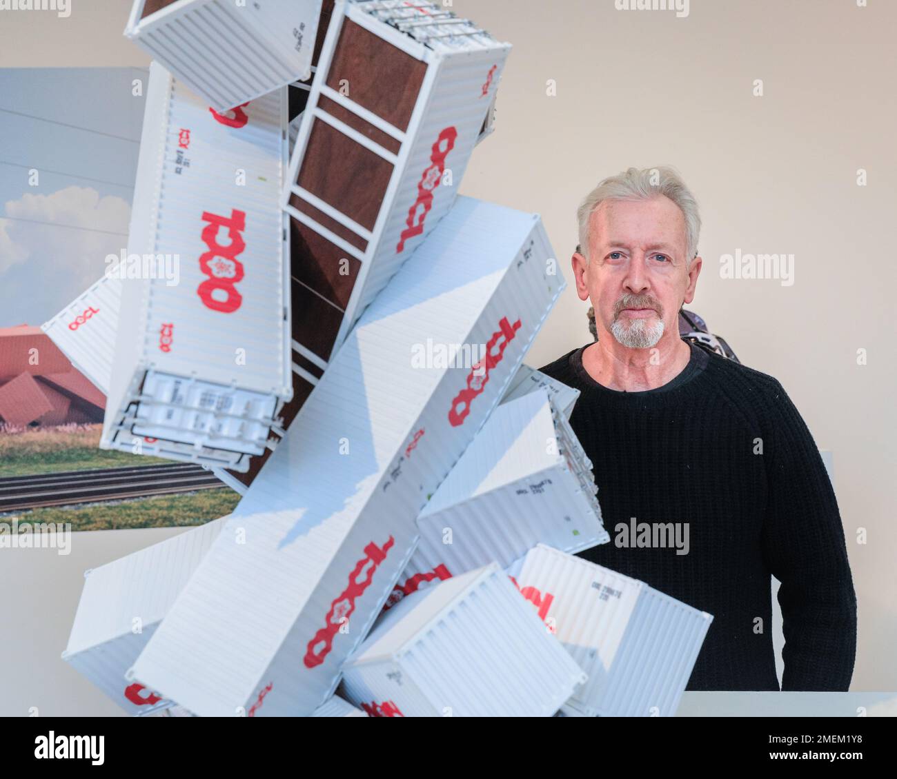 London, UK. 24th Jan, 2023. David Mach with Chiswick Roundabout ...