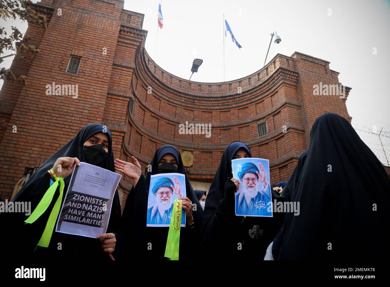 Veiled woman student hi-res stock photography and images - Alamy