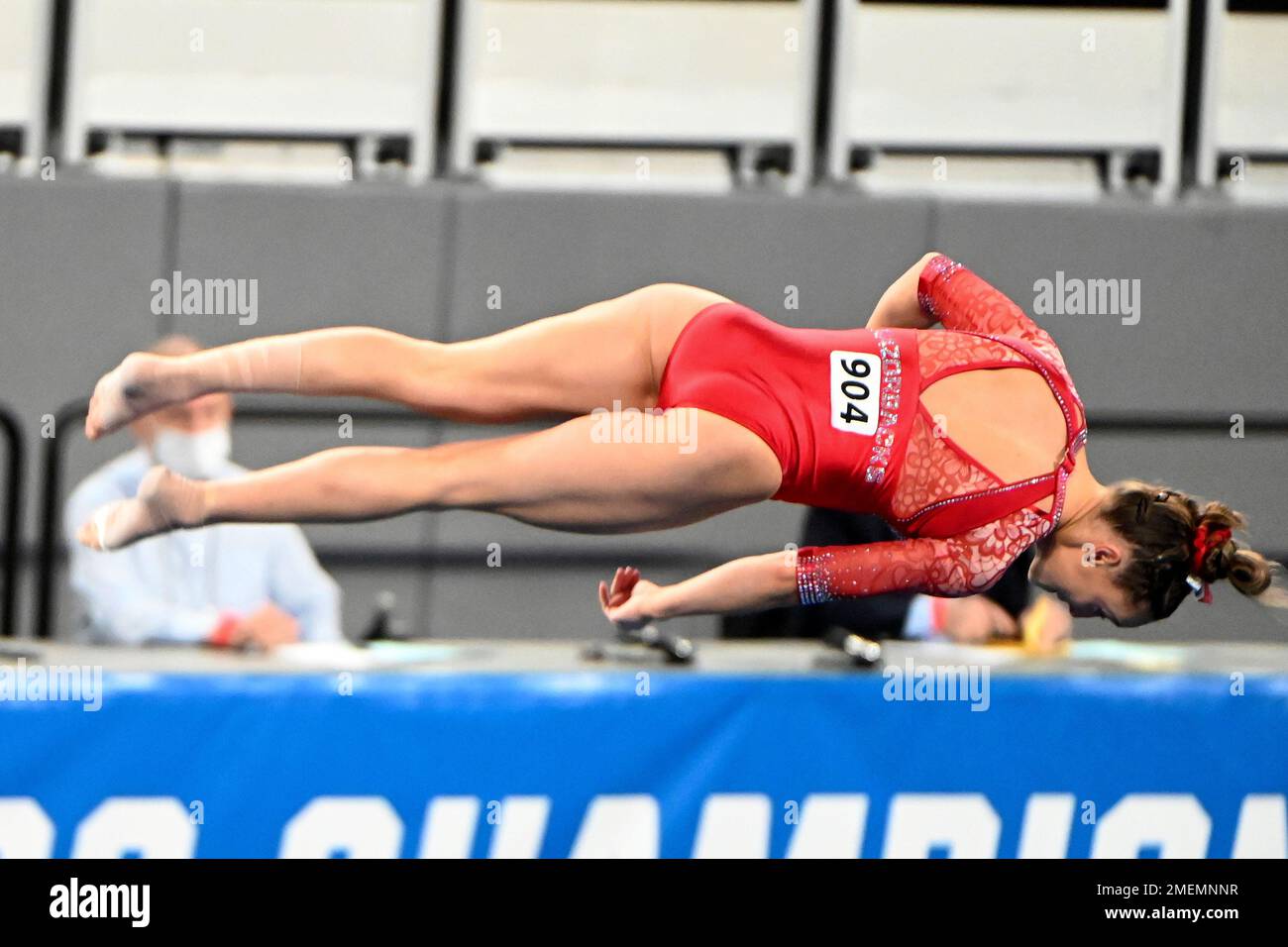 Arkansas Kennedy Hambrick competes on the floor exercise during the ...