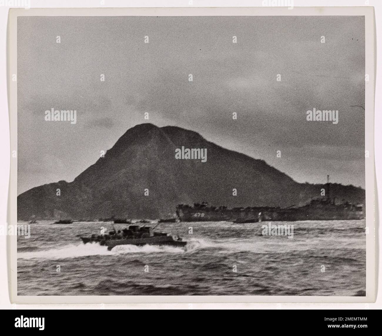 American forces establish a beachhead on Geruma Shima in the Ryukyu ...